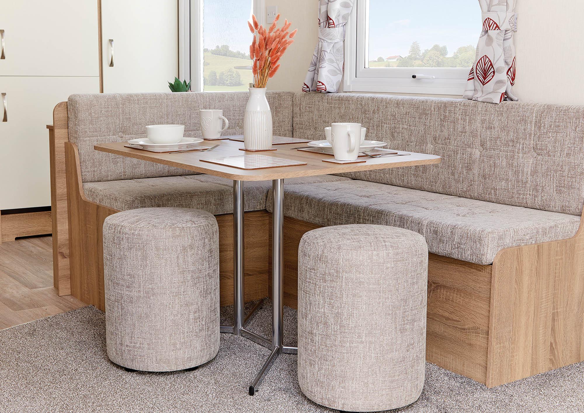 Rosewood Outlook-dining - EBCS Leisure